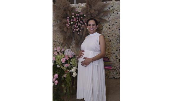 Ivette, elegante baby shower