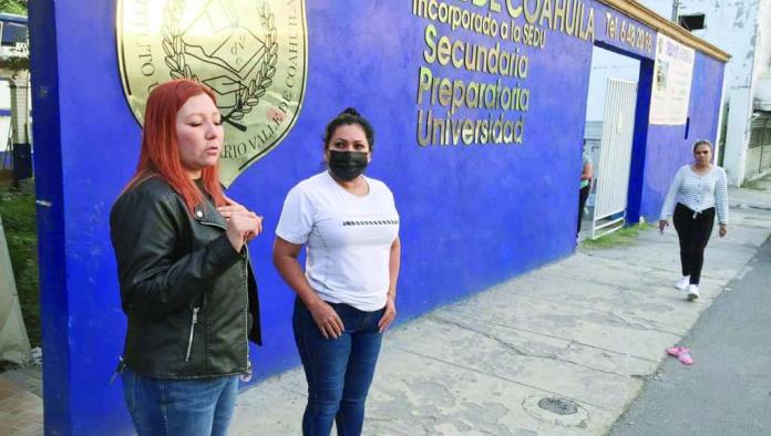 Exhiben alumnas acoso de maestro del Instituto Universitario Valle de Coahuila