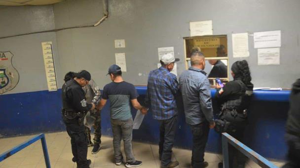 Acaban tras las rejas