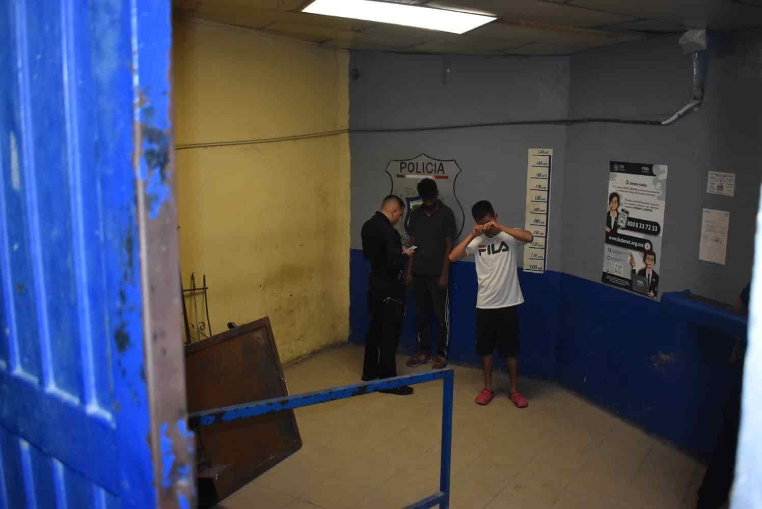 Acaban en las rejas por andar de vagos