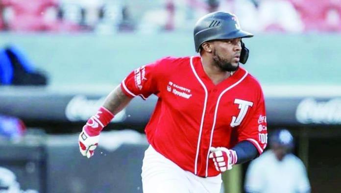 Leandro Castro ya está en Monclova