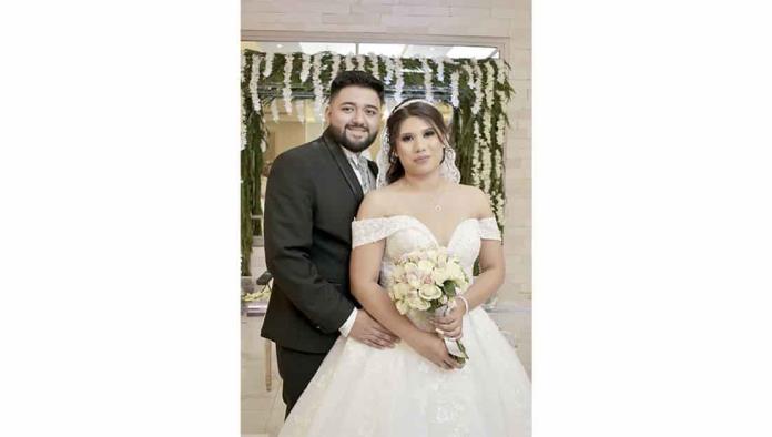 Michelle y Luis se unen en matrimonio